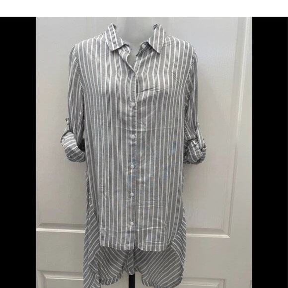 Max Studio | Shirts | Nwt Max Studio Gray And White Casual Button Down ...